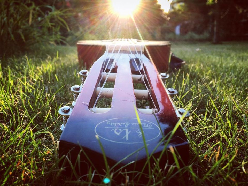 Die Geschichte der Gitarre - Kurzfassung + Beispiele